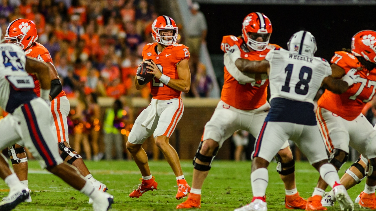 Passing Charts: Klubnik's Growth and Touchdown Success | Clemson Sports ...
