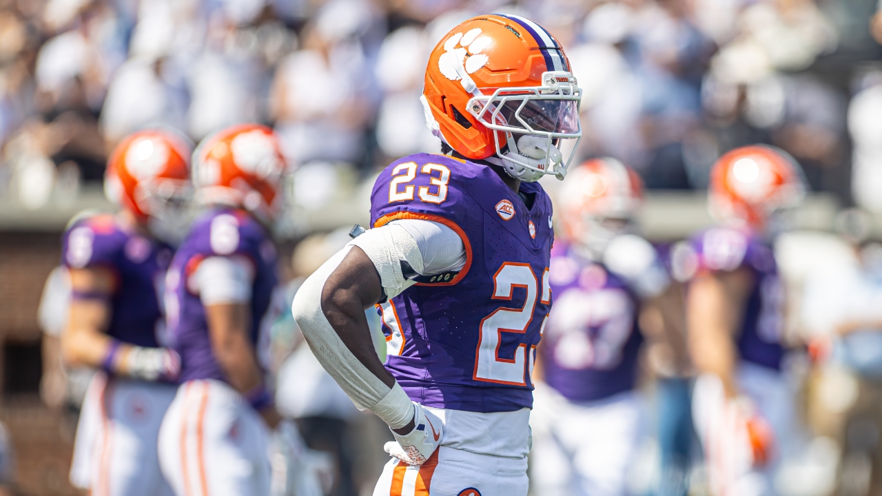 Clemson’s Young Corner Focused on Film, Fight, and Finishing Strong ...